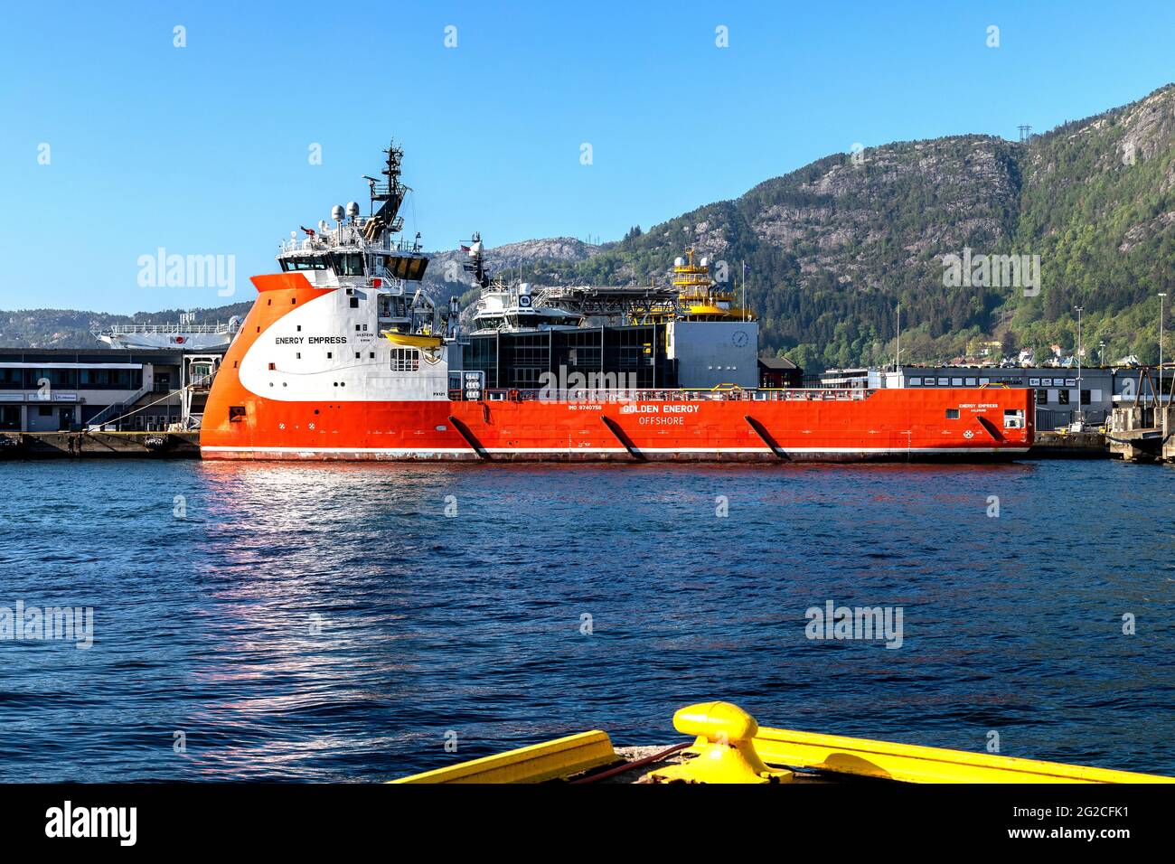 Offshore standby, MPSV vessel Energy Empress moored at ...