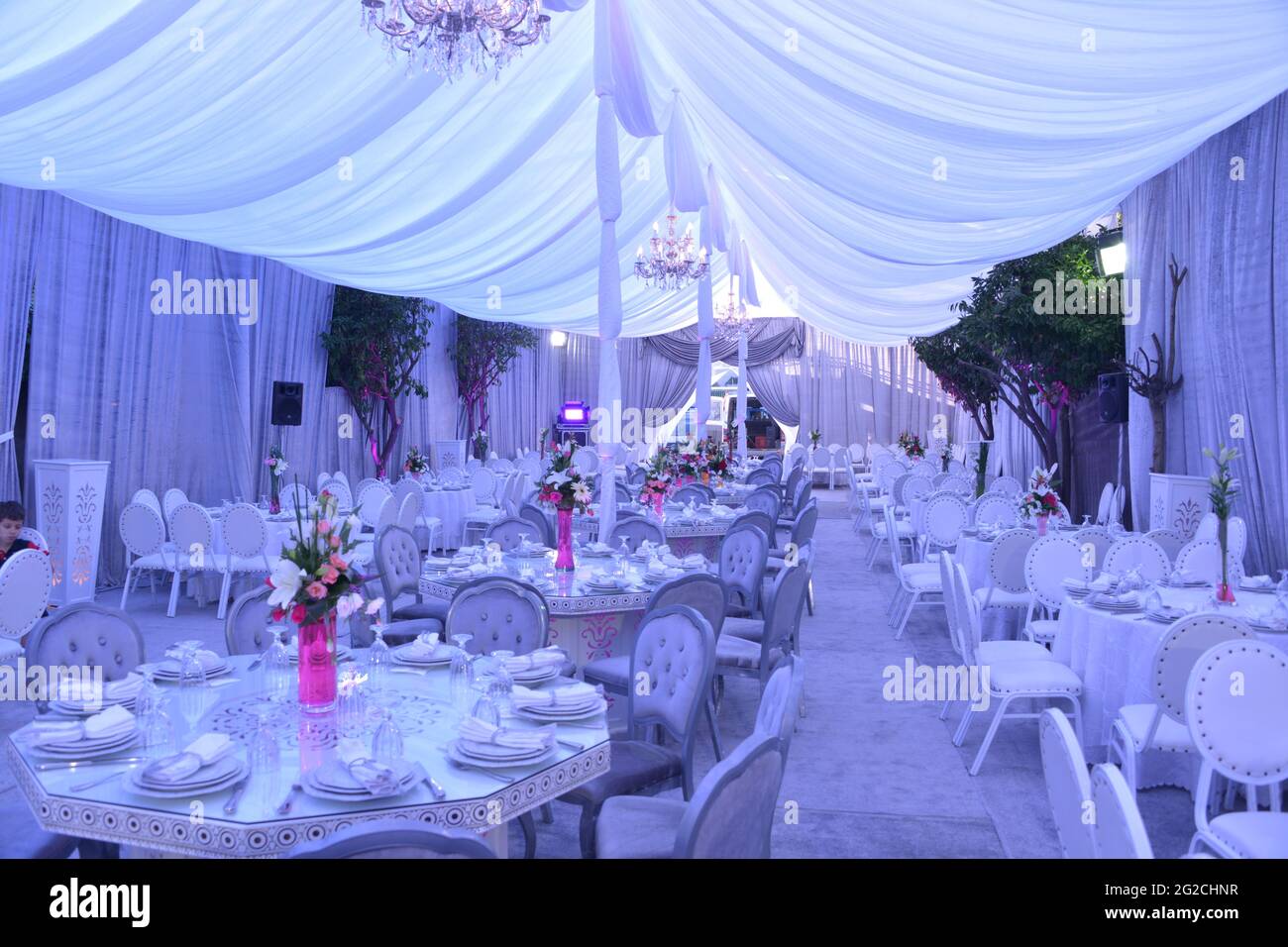 Moroccan wedding hall hi-res stock photography and images - Alamy