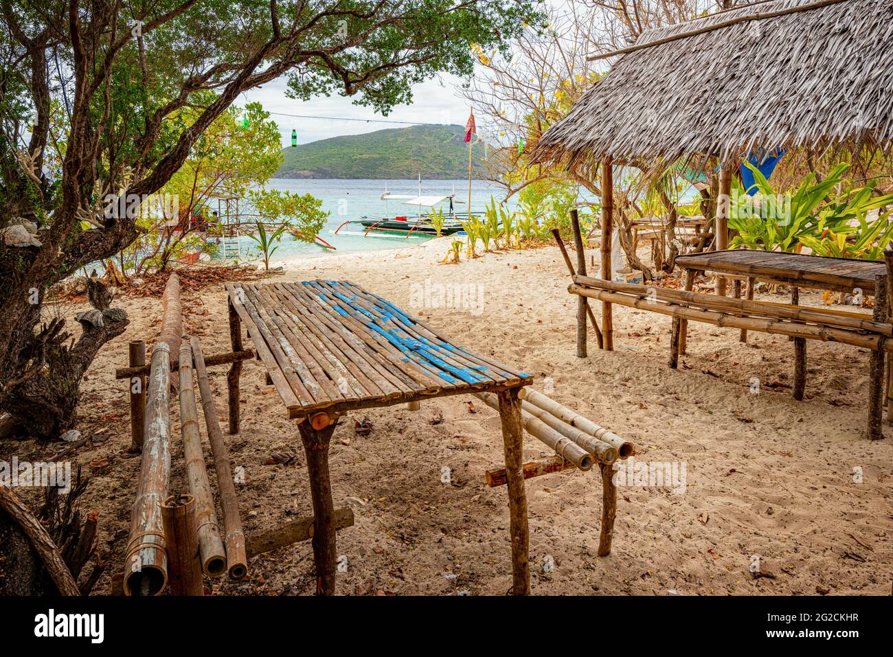 Beach Huts, Little Maosanon Island, Palawan Stock Photo - Alamy