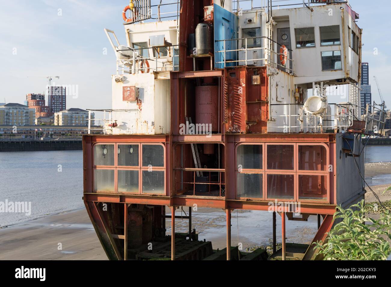Slice of reality dockland hi-res stock photography and images - Alamy