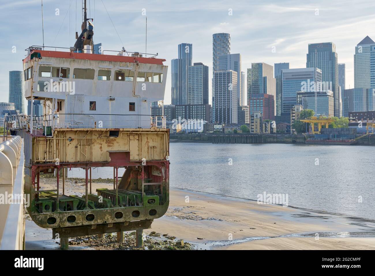 A 'Slice of Reality' ,9-metre segment of vertical section from 60 metre ...