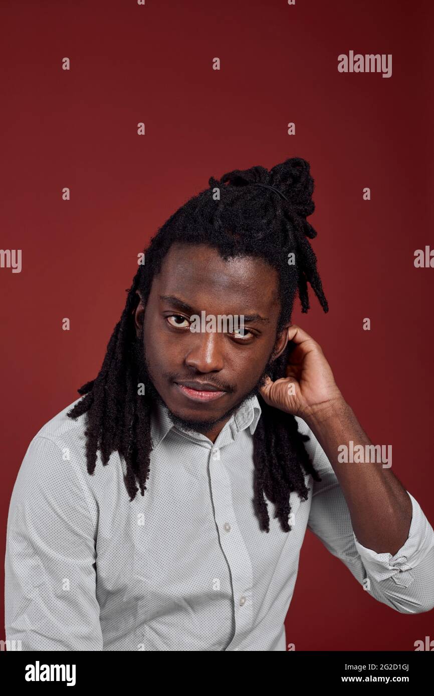 Man standing long shot hi-res stock photography and images - Alamy