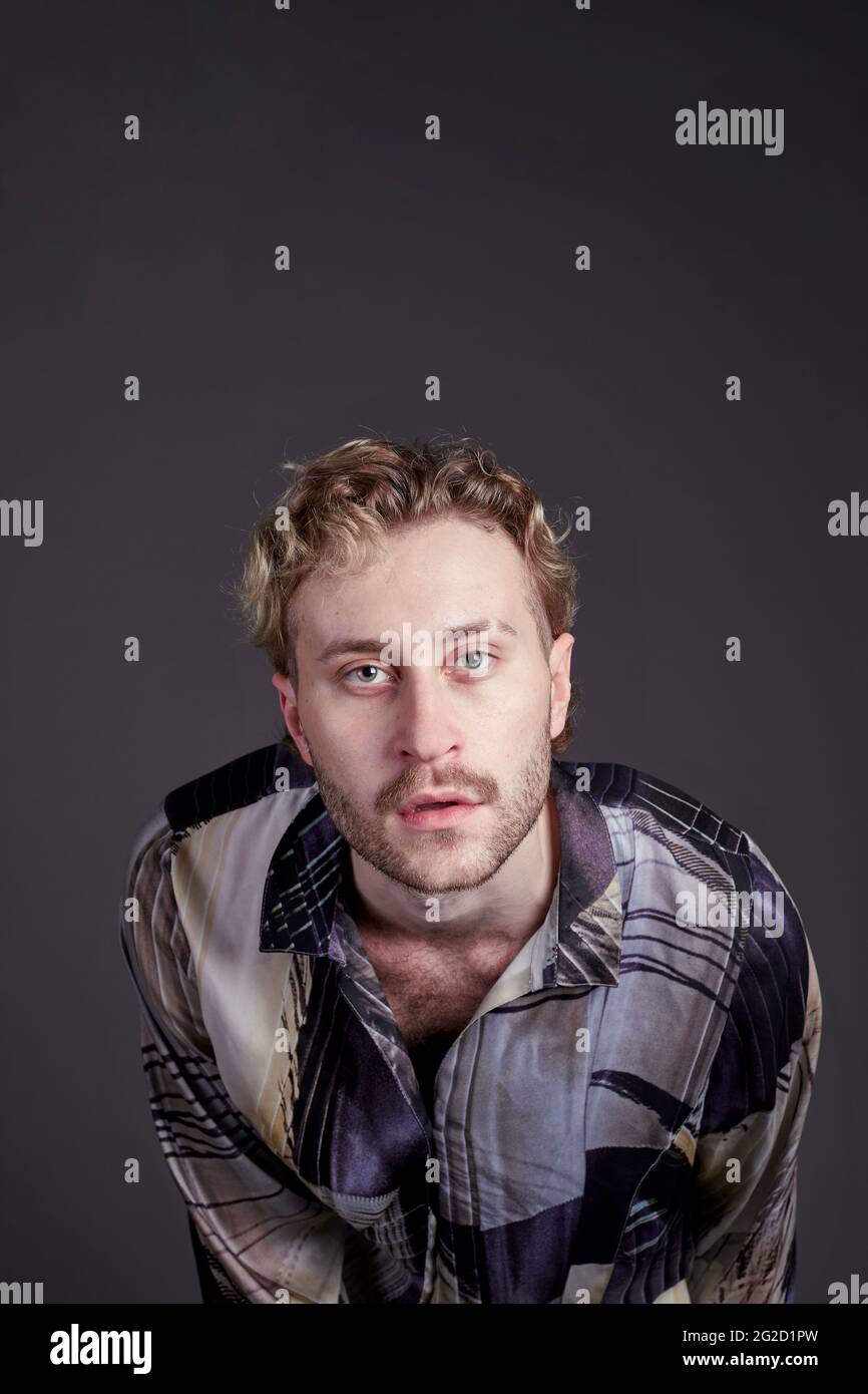 Vertical head shot looking at camera hi-res stock photography and ...