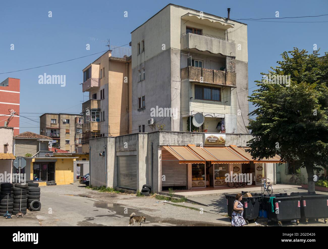 Communist style blocks hi-res stock photography and images - Alamy