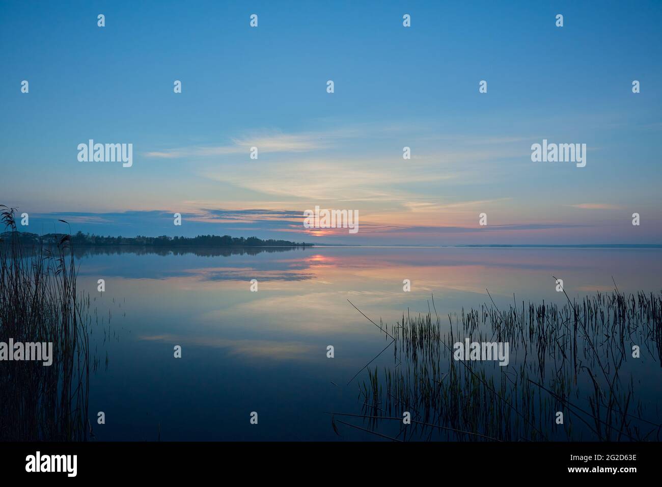 Morning by the lake. Beautiful lovely spring sunrise Stock Photo - Alamy