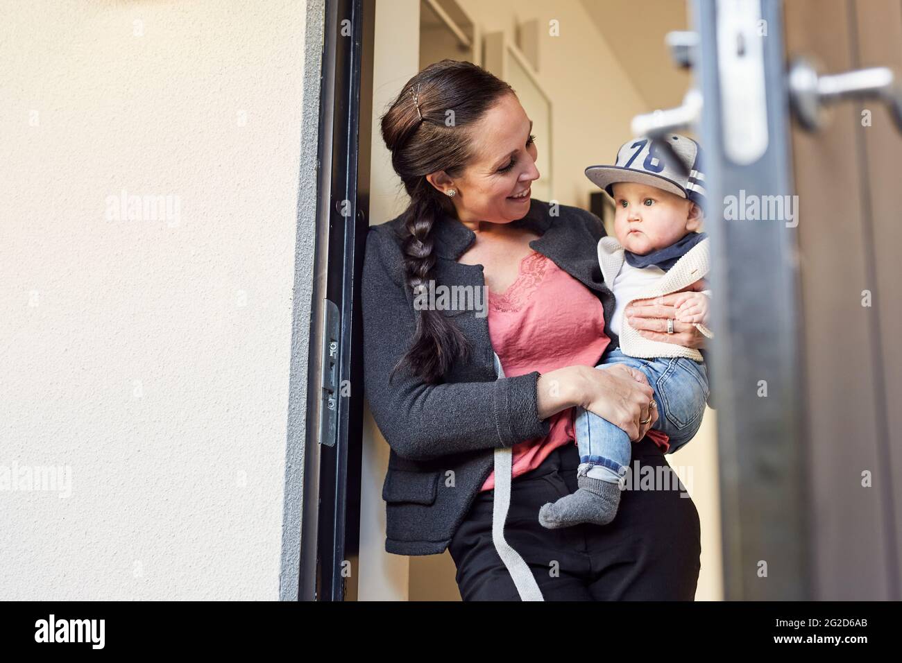 Carry people hi-res stock photography and images - Alamy