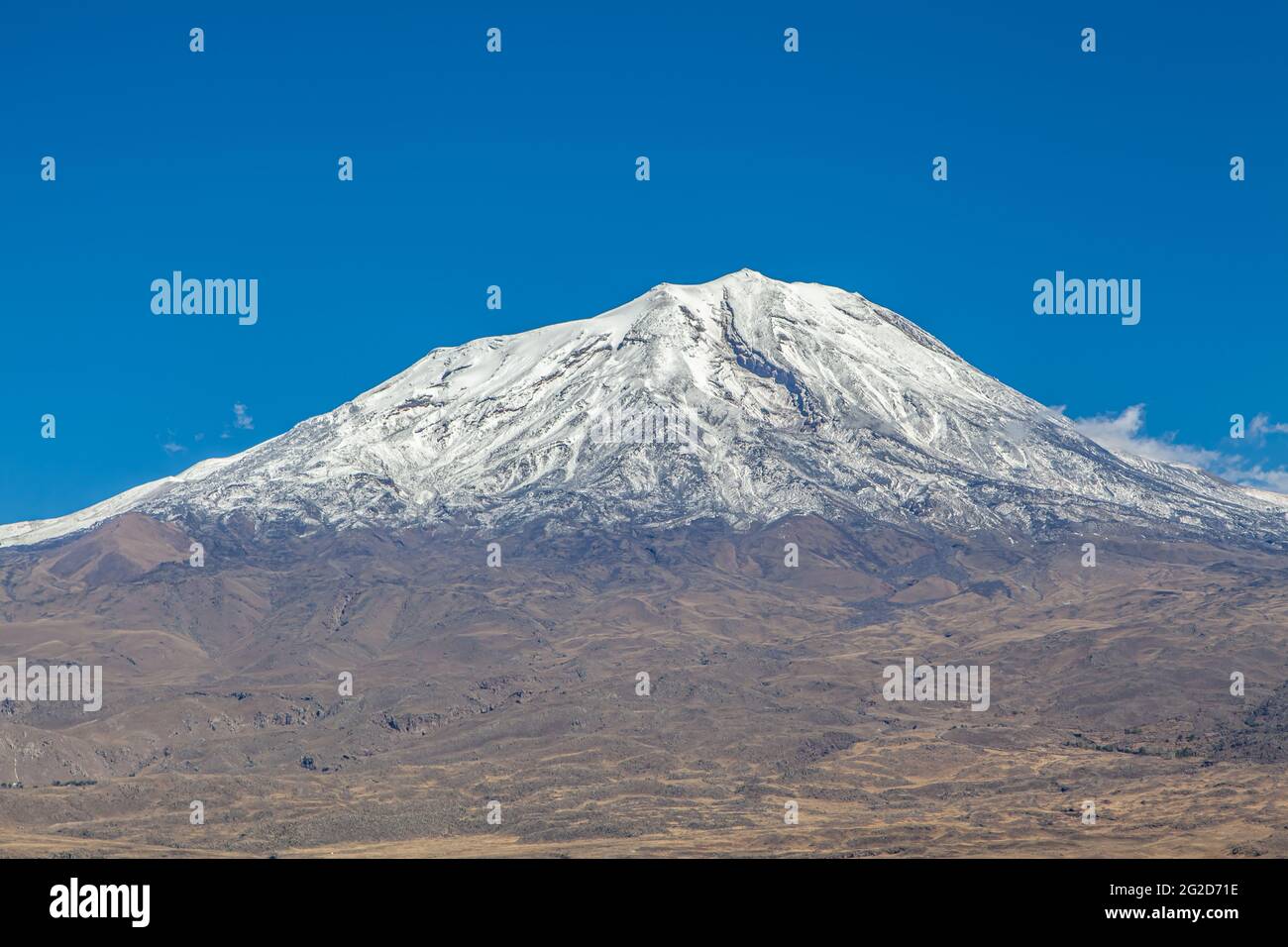Mount ararat climbing hi-res stock photography and images - Alamy