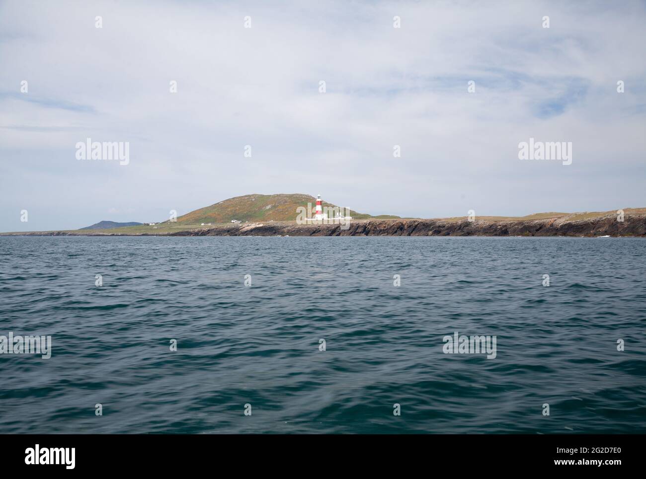 Ynys Enlli / Bardsey Island - seen from boat, going from harbour due ...