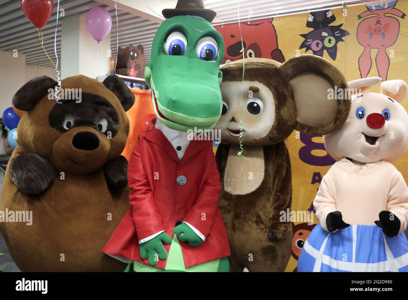 Winnie Pooh Cartoon High Resolution Stock Photography and Images - Alamy