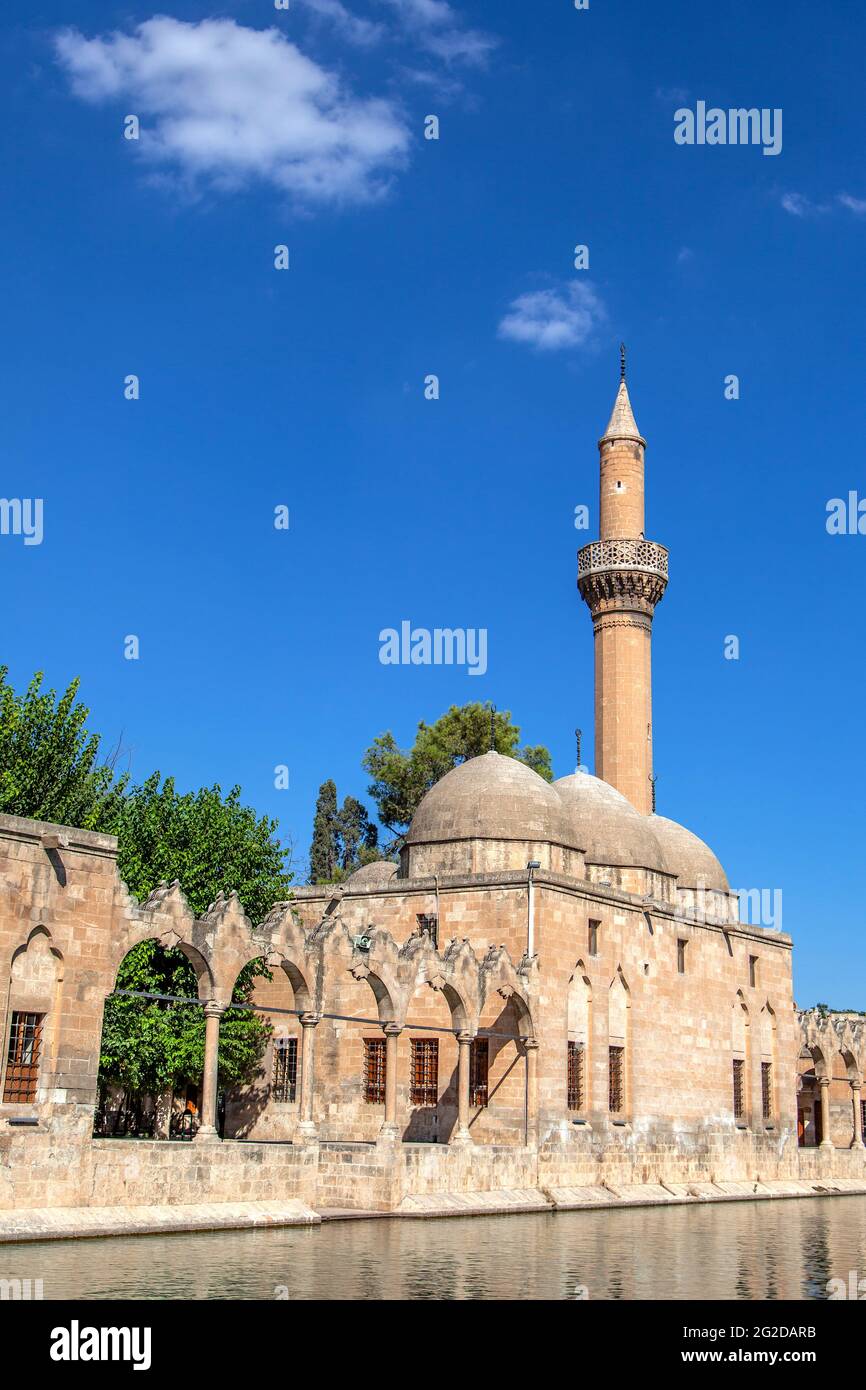Halil-ur Rahman Mosque and Holy lake in Golbasi Park - Urfa, Turkey ...