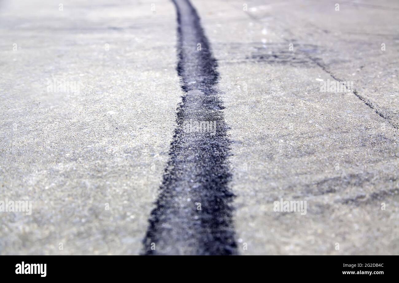 Skidding trail hi-res stock photography and images - Alamy