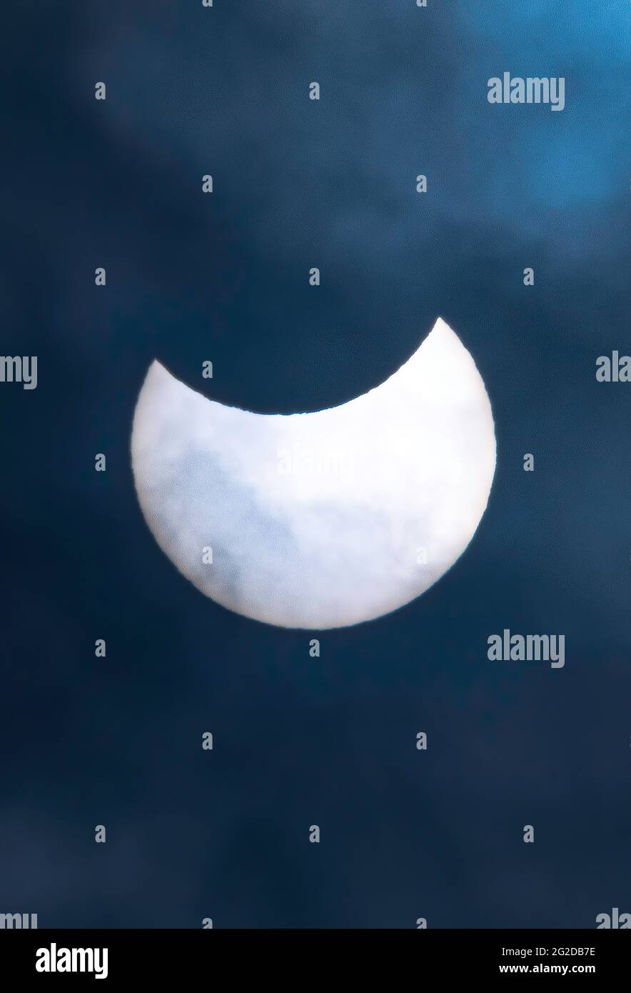 Eclipse of the crescent moon hi-res stock photography and images - Alamy