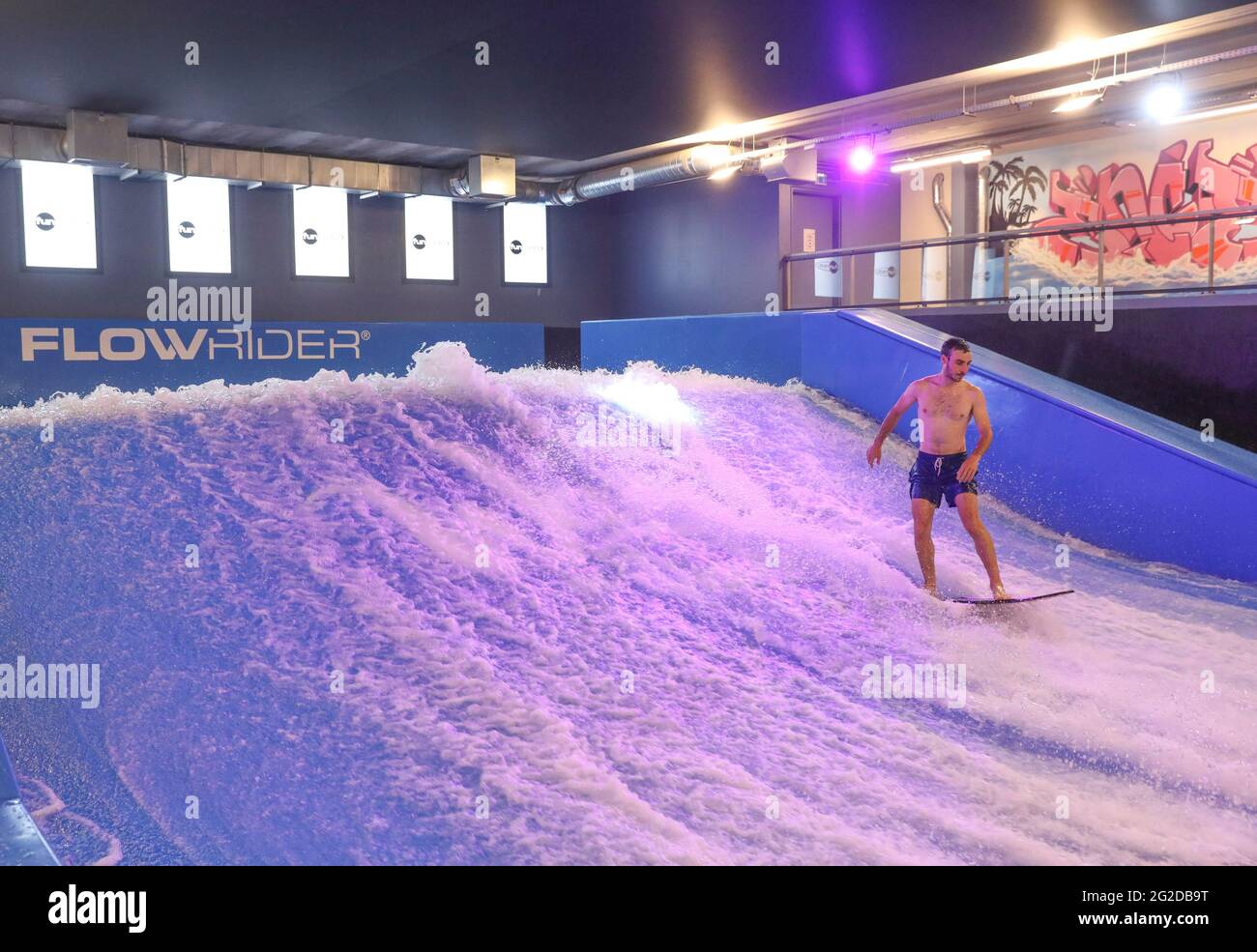 WAVE IN PARIS THE FIRST INDOOR STATIC SURF WAVE FACILITY Stock Photo ...