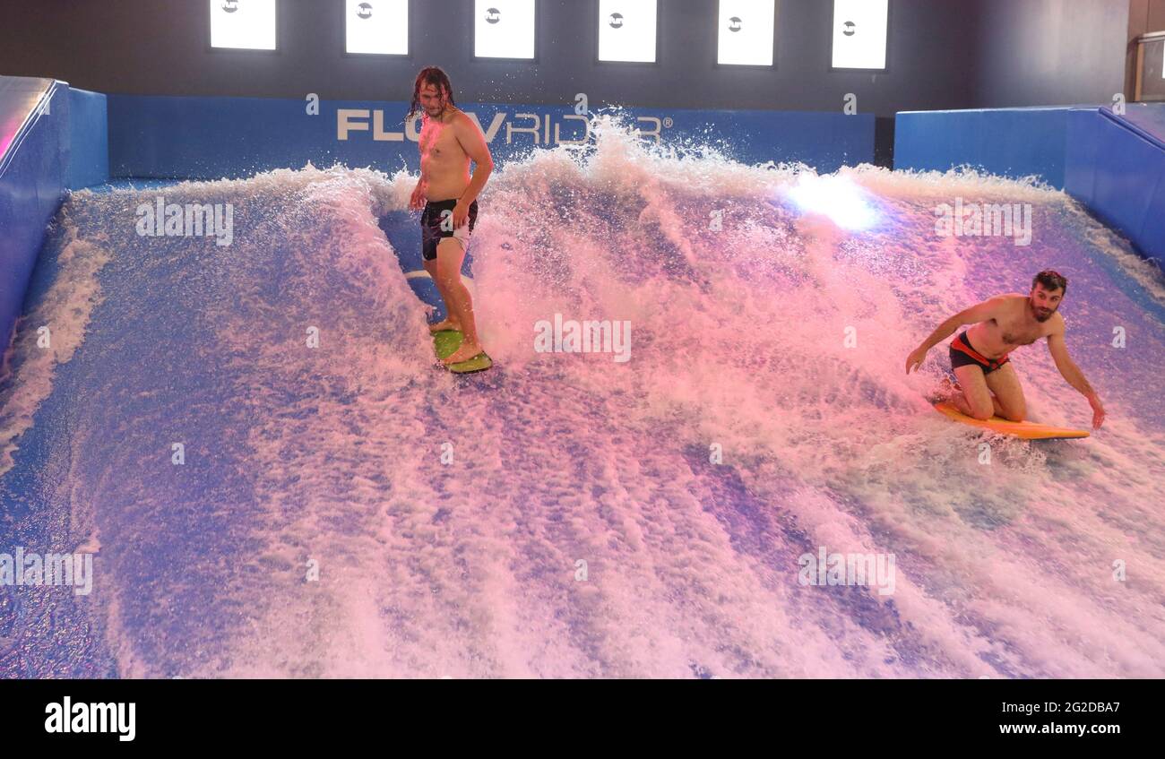 WAVE IN PARIS THE FIRST INDOOR STATIC SURF WAVE FACILITY Stock Photo ...