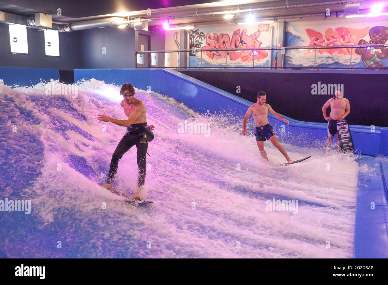 WAVE IN PARIS THE FIRST INDOOR STATIC SURF WAVE FACILITY Stock Photo ...