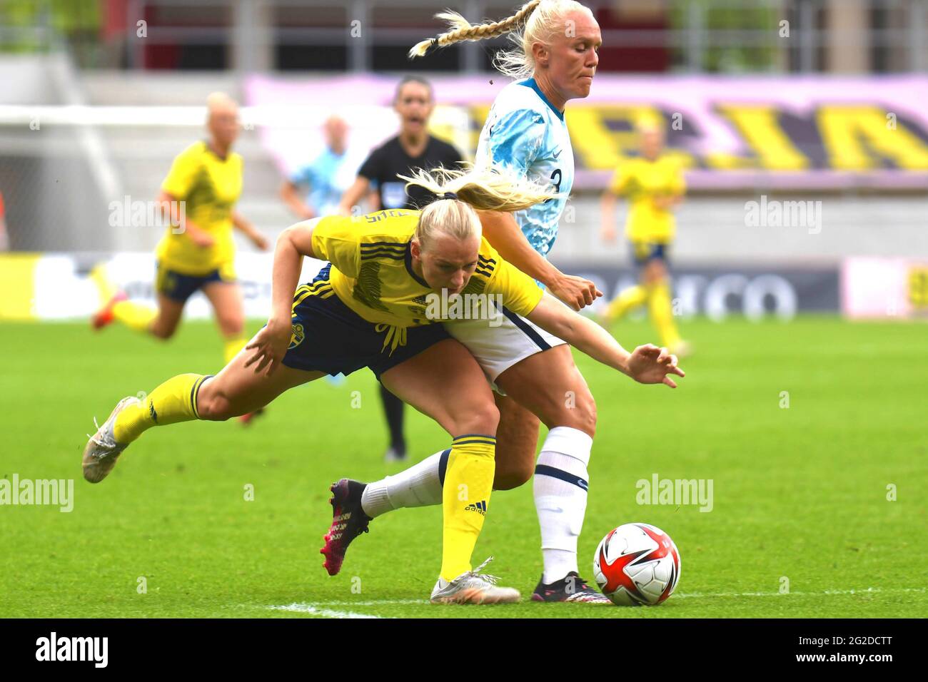 Maria thorisdottir norway international hi-res stock photography and ...