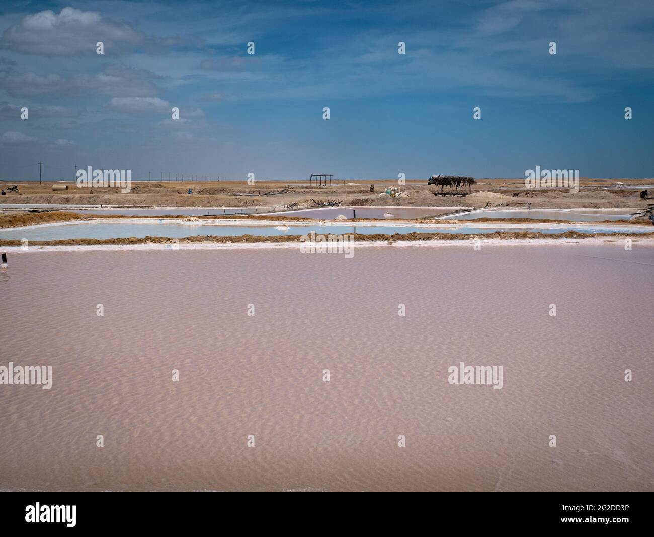 Saline pits hi-res stock photography and images - Alamy