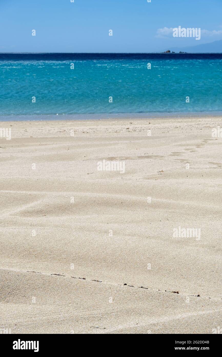 Summer empty white sand sandy hi-res stock photography and images - Alamy