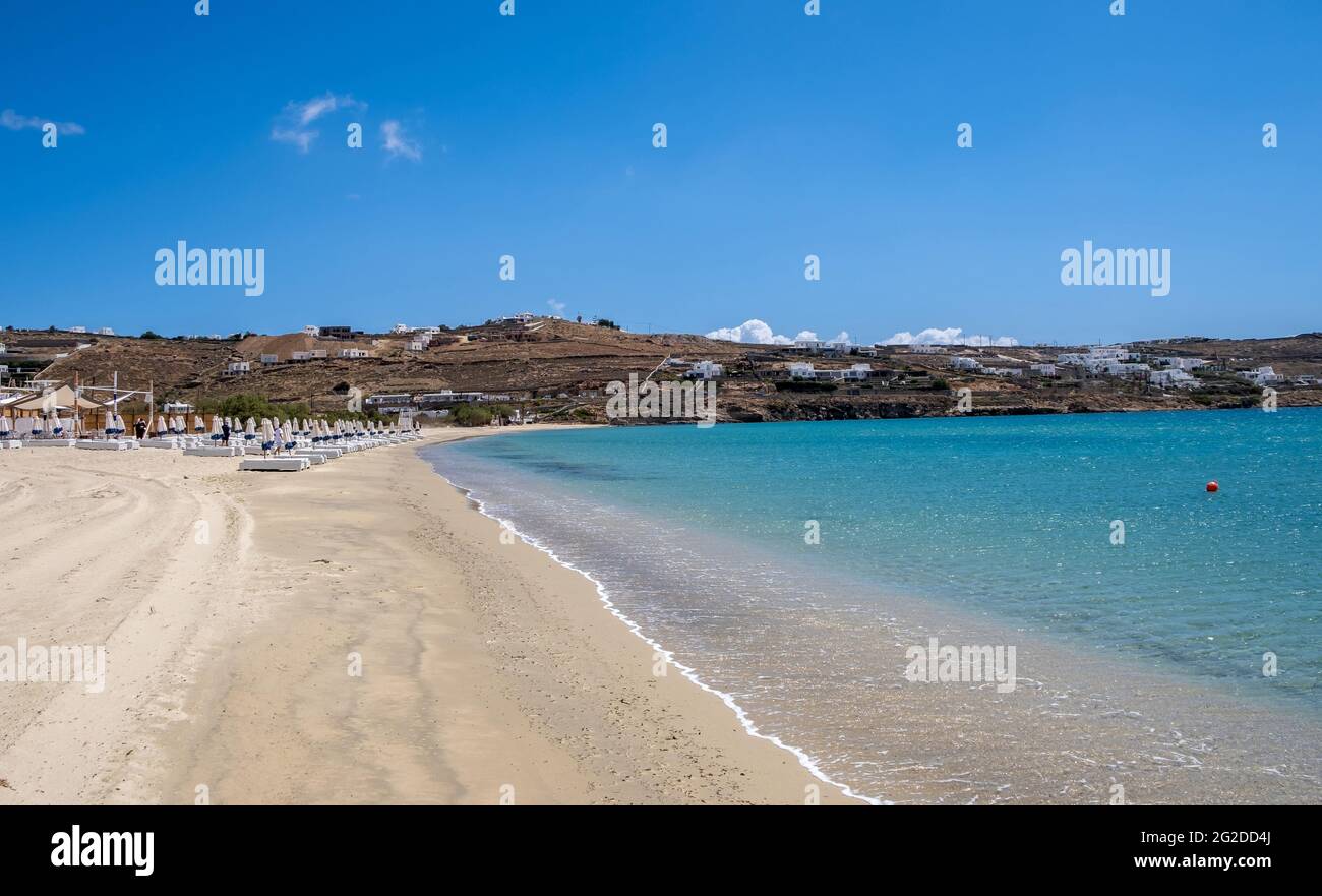 Sandy beach background, Soft ocean wave on sand. Empty beach, space ...