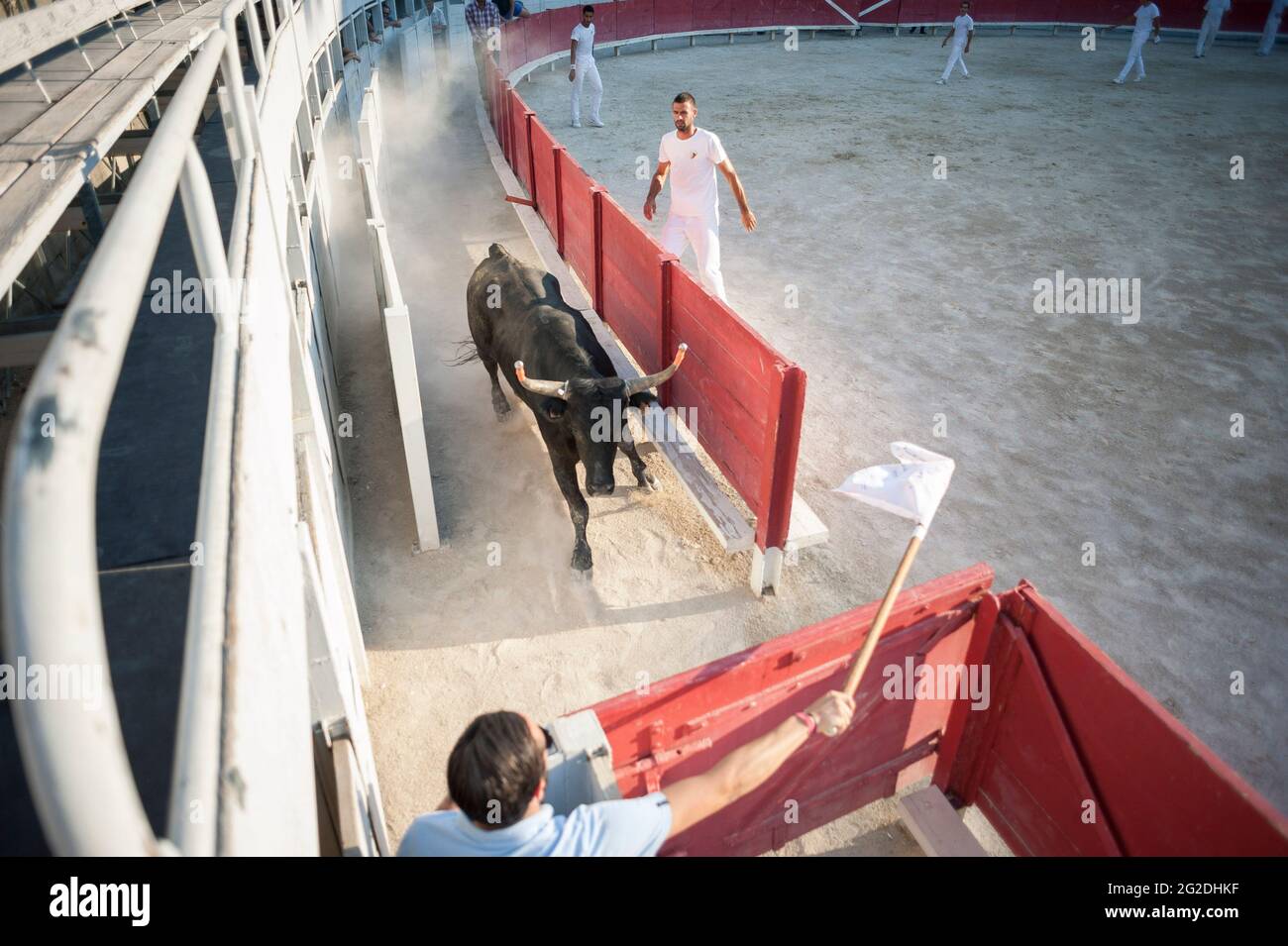 Spectacular arles amphitheatre hi-res stock photography and images - Alamy