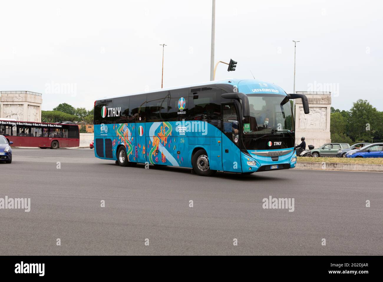 Football team bus hi-res stock photography and images - Alamy