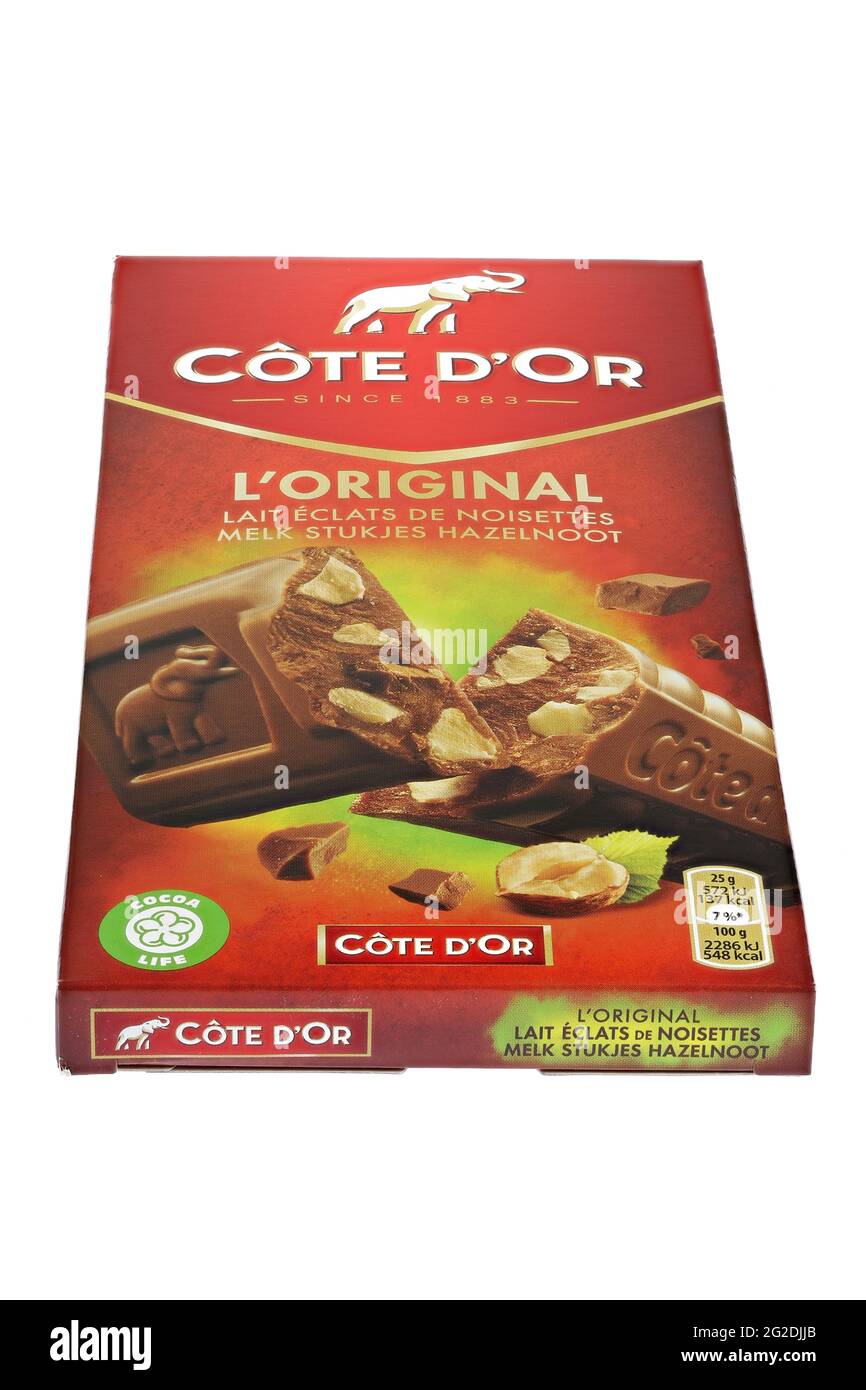 Cote d’Or chocolate isolated on white background Stock Photo - Alamy