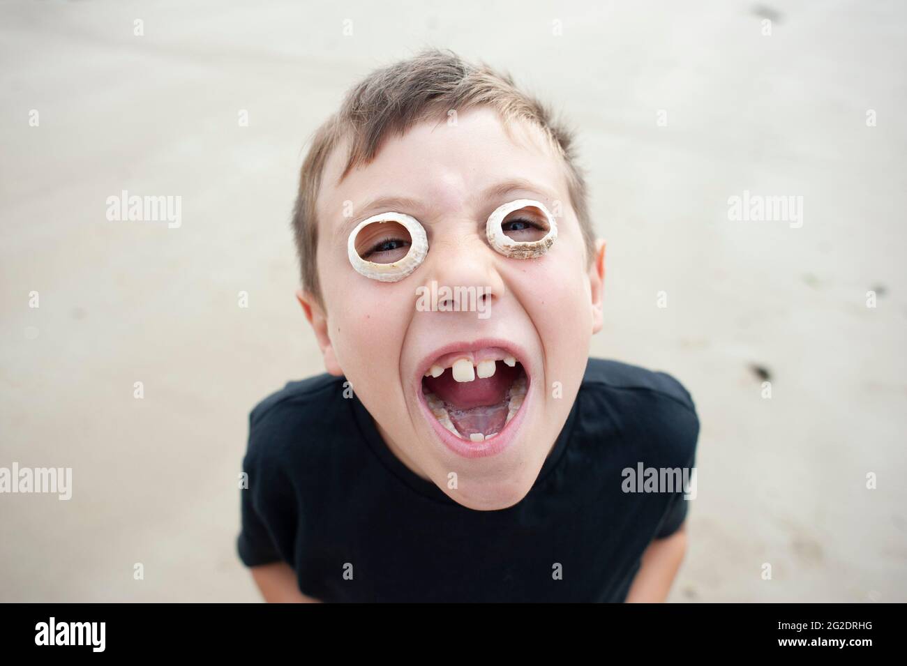 Young boy with big eyes hi-res stock photography and images - Alamy