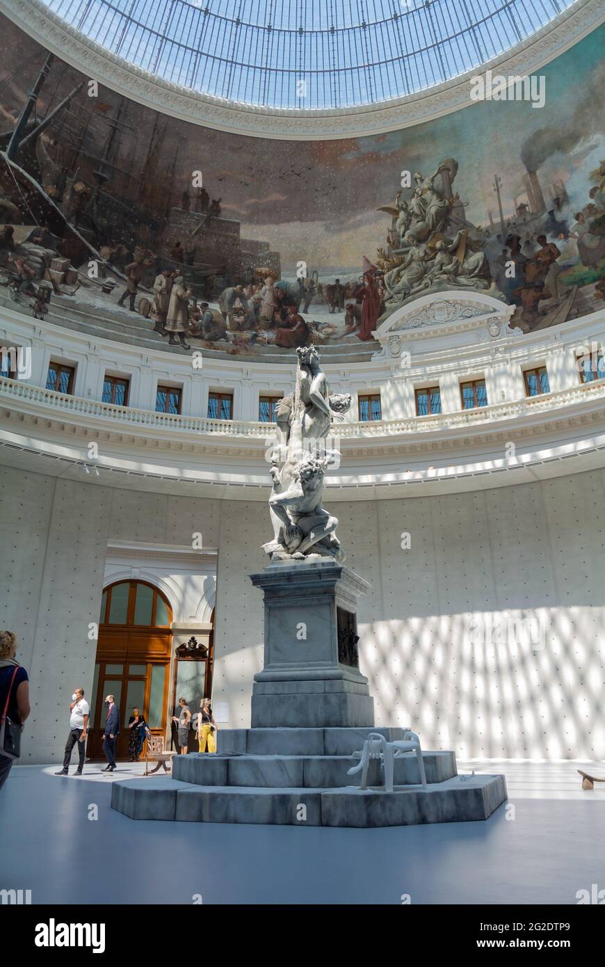 Collection pinault paris hi-res stock photography and images - Alamy