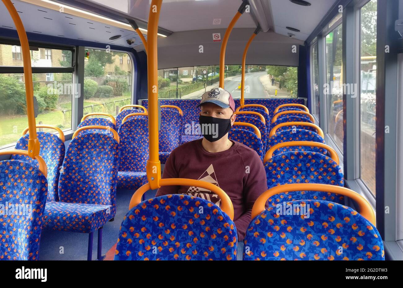 London bus face hi-res stock photography and images - Alamy
