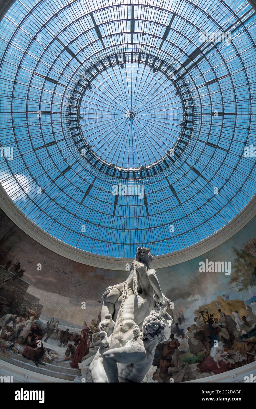 Bourse de commerce paris hi-res stock photography and images - Alamy