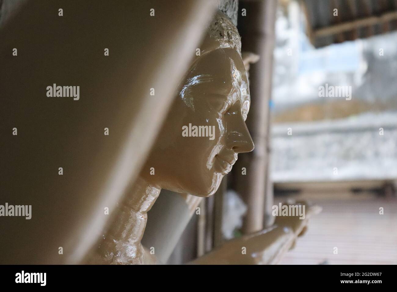 Chubby statue hi-res stock photography and images - Alamy