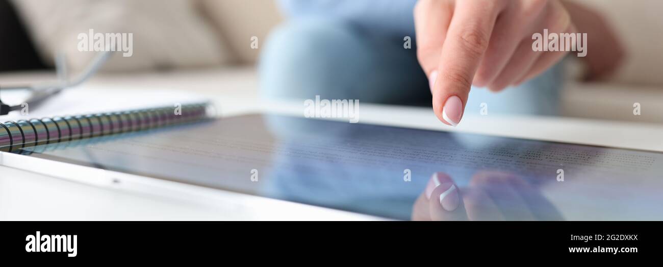 Chat pc hi-res stock photography and images - Alamy