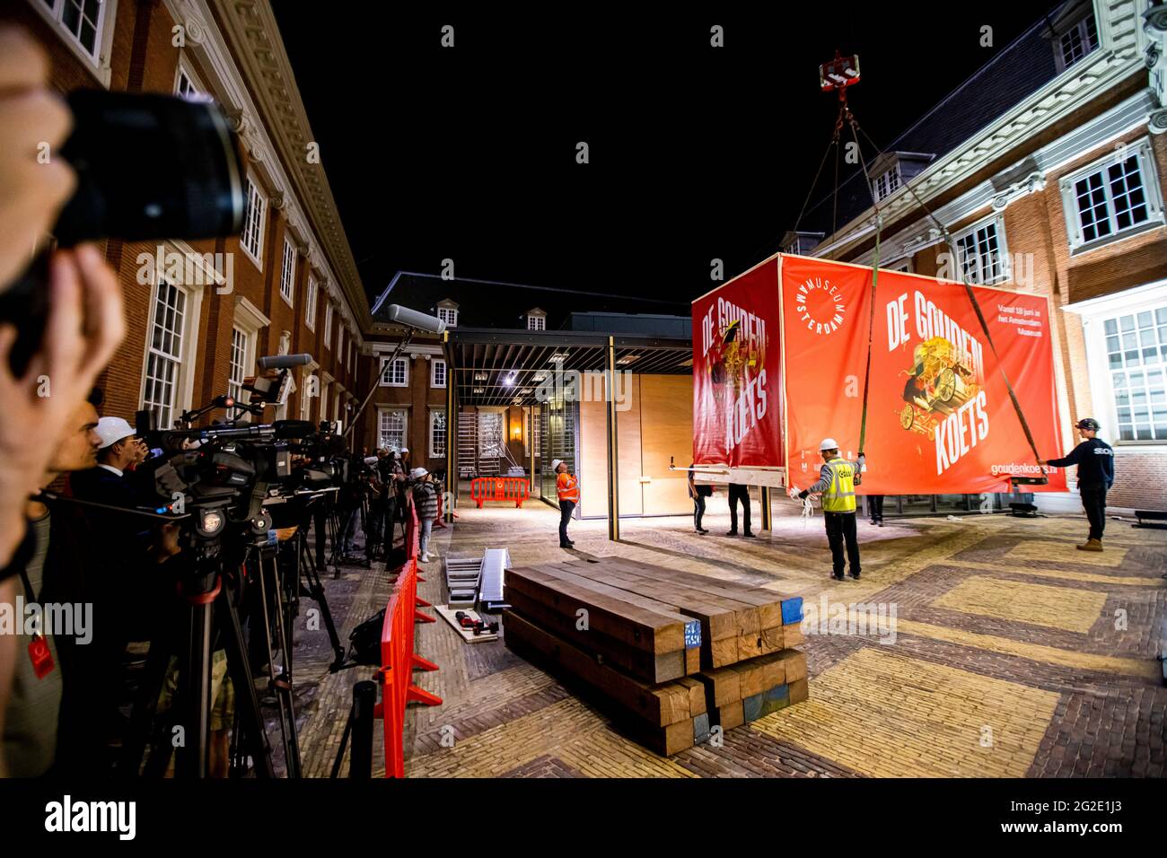 Amsterdam, Netherlands. 10th June, 2021. The golden coach of the Dutch ...
