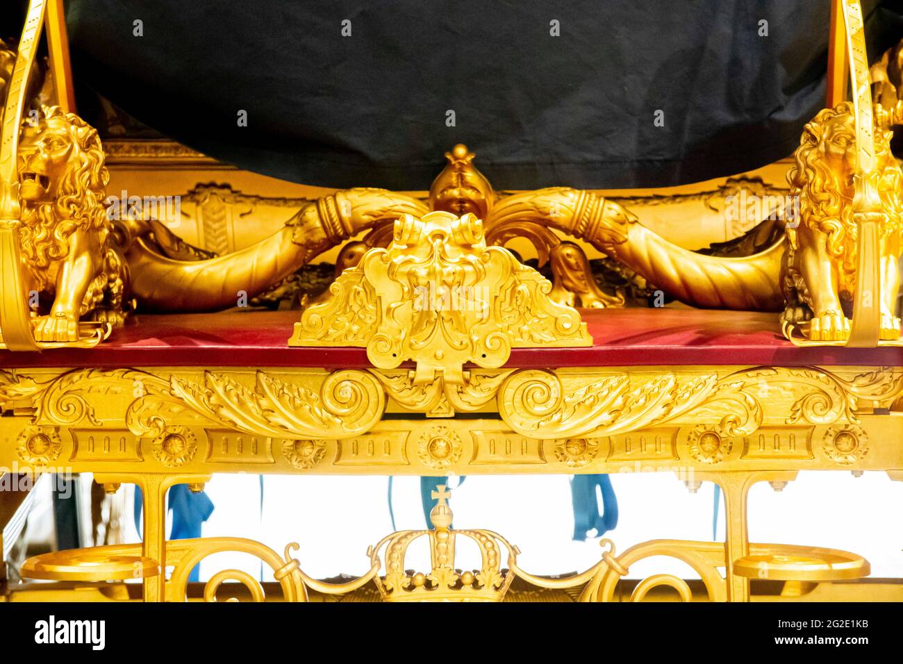 Amsterdam, Netherlands. 10th June, 2021. The golden coach of the Dutch ...