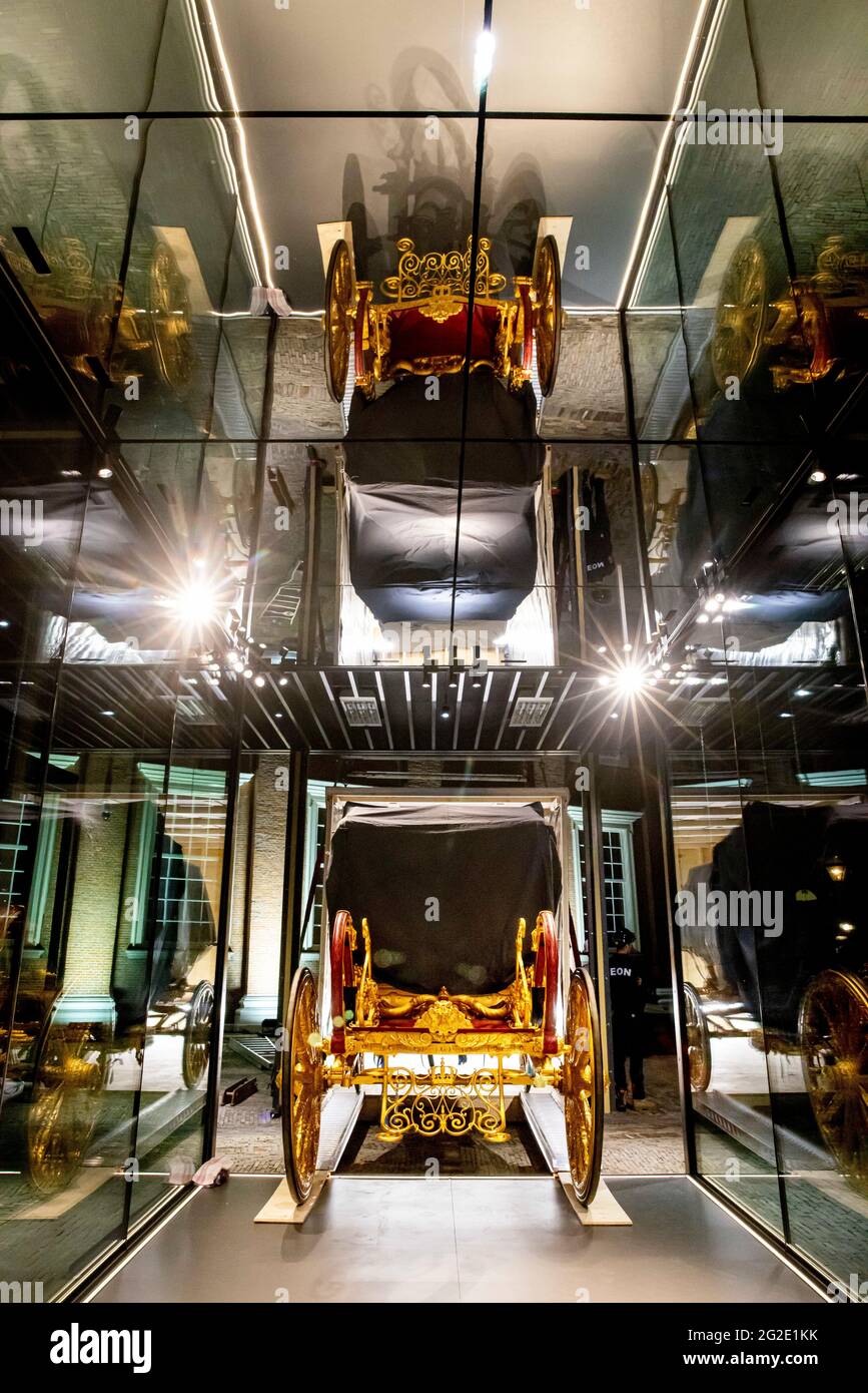 Amsterdam, Netherlands. 10th June, 2021. The golden coach of the Dutch ...