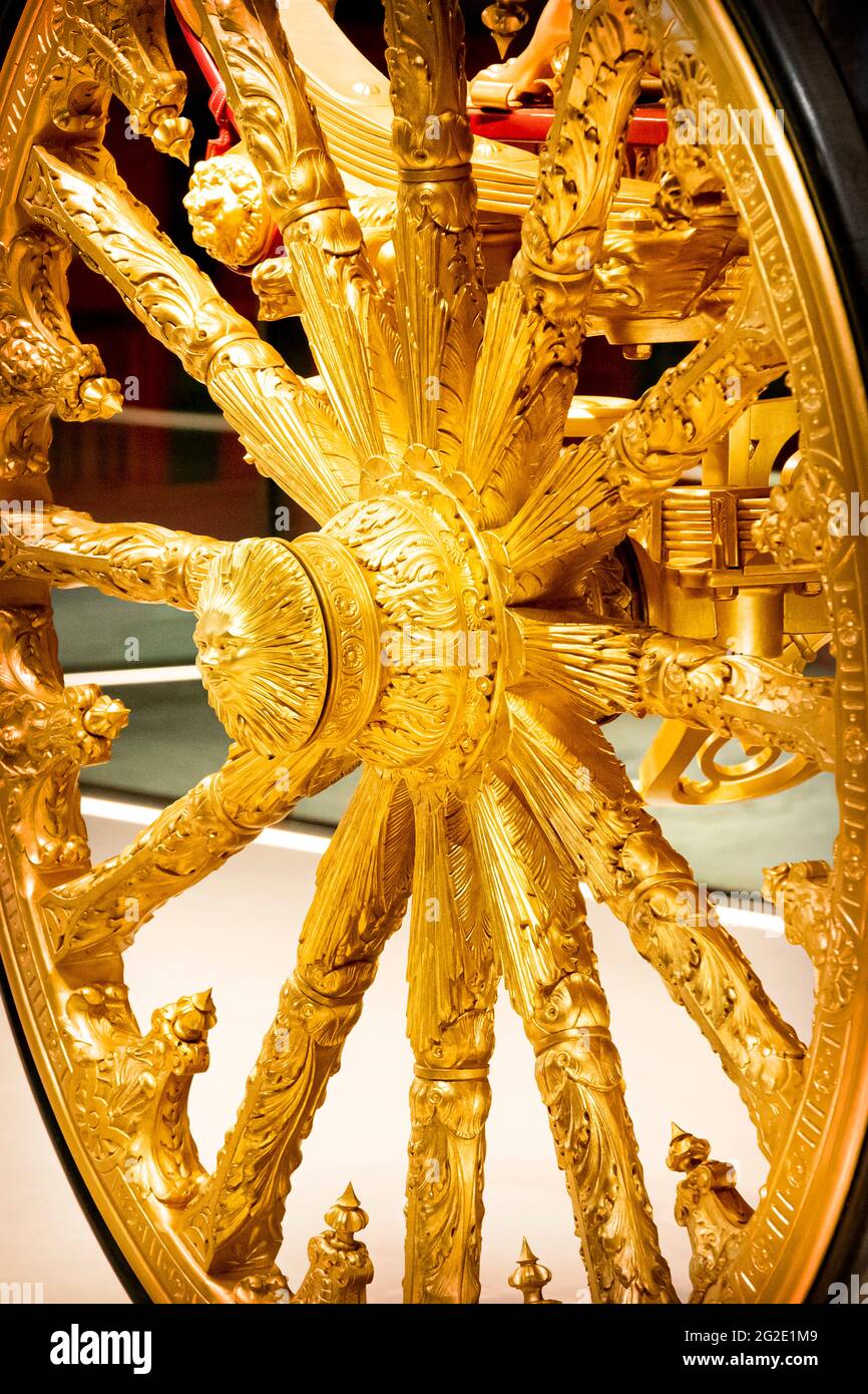 Amsterdam, Netherlands. 10th June, 2021. The golden coach of the Dutch ...