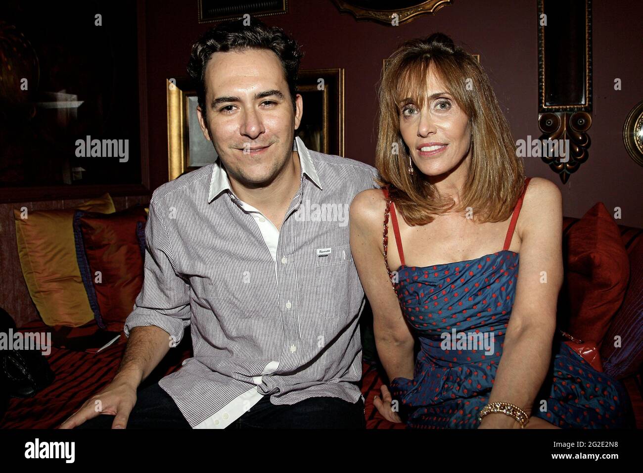 Linda wassong hi-res stock photography and images - Alamy