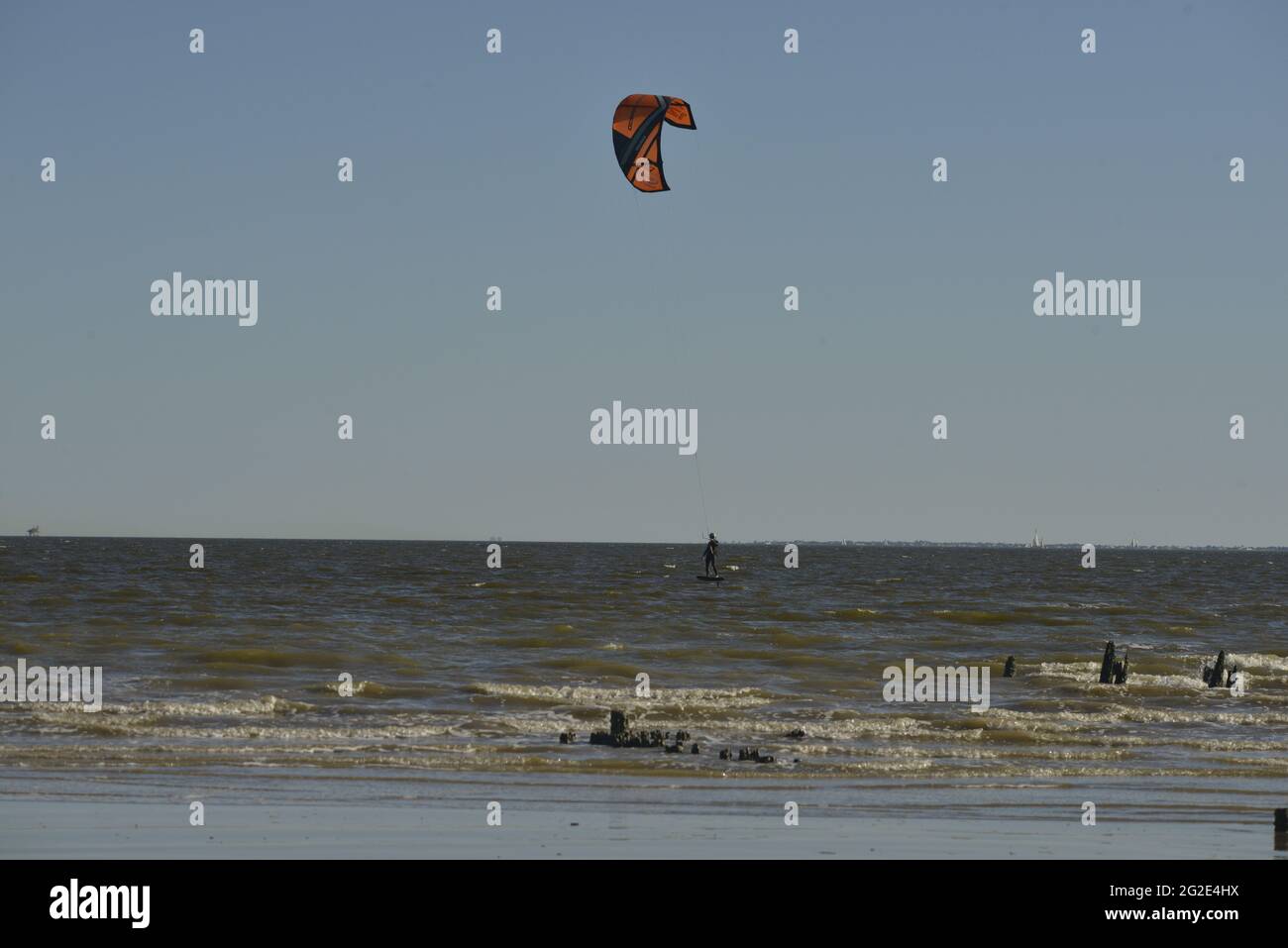 Tanker surfing hi-res stock photography and images - Alamy