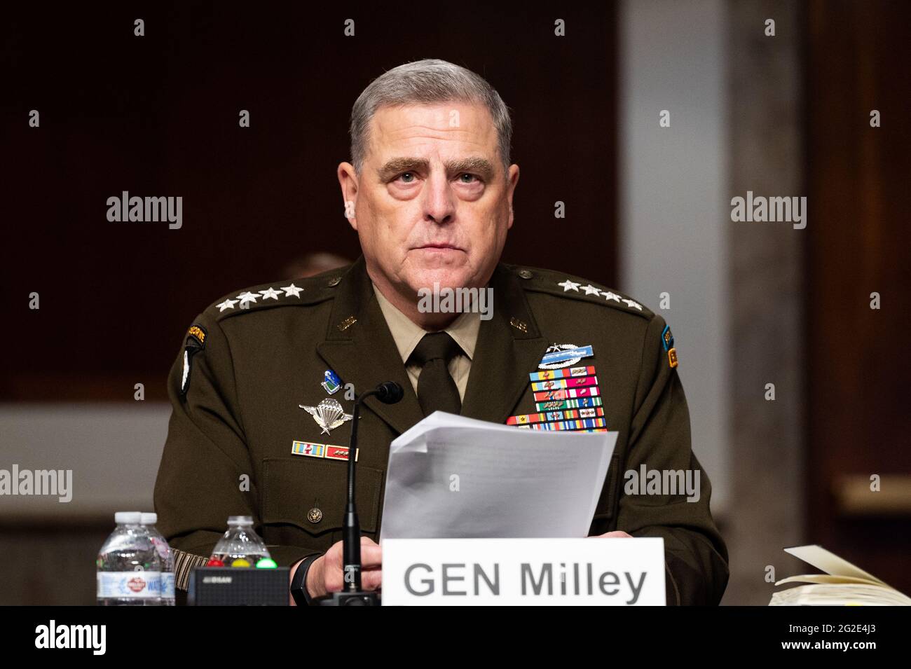General mark milley hi-res stock photography and images - Alamy