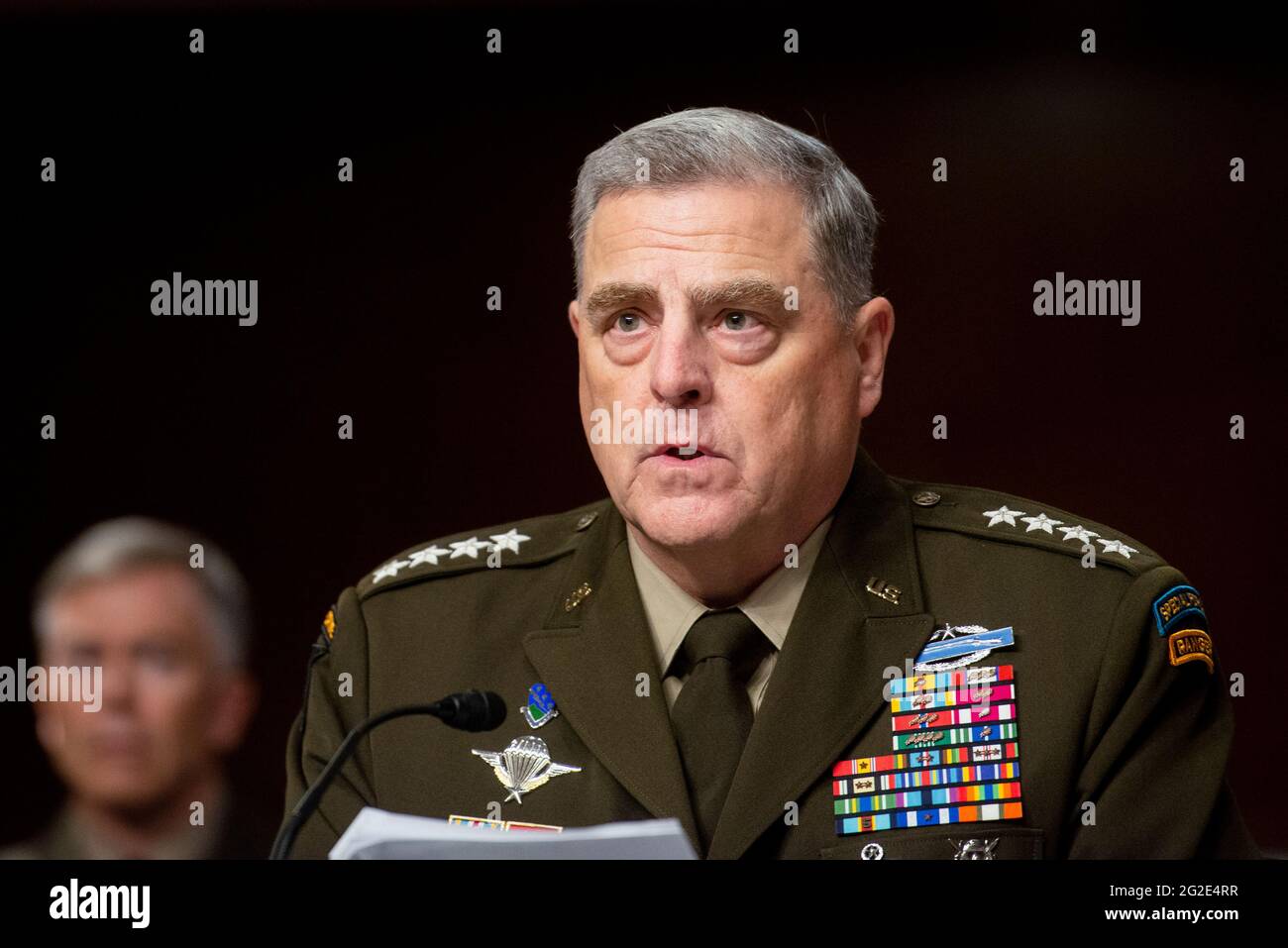 General mark milley hi-res stock photography and images - Alamy