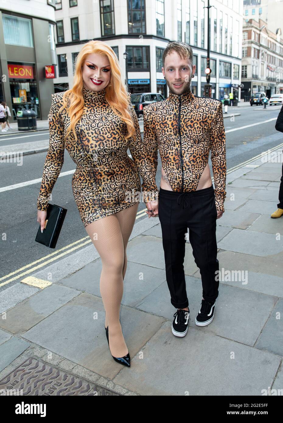 Drag queen cheryl hole hi-res stock photography and images - Alamy