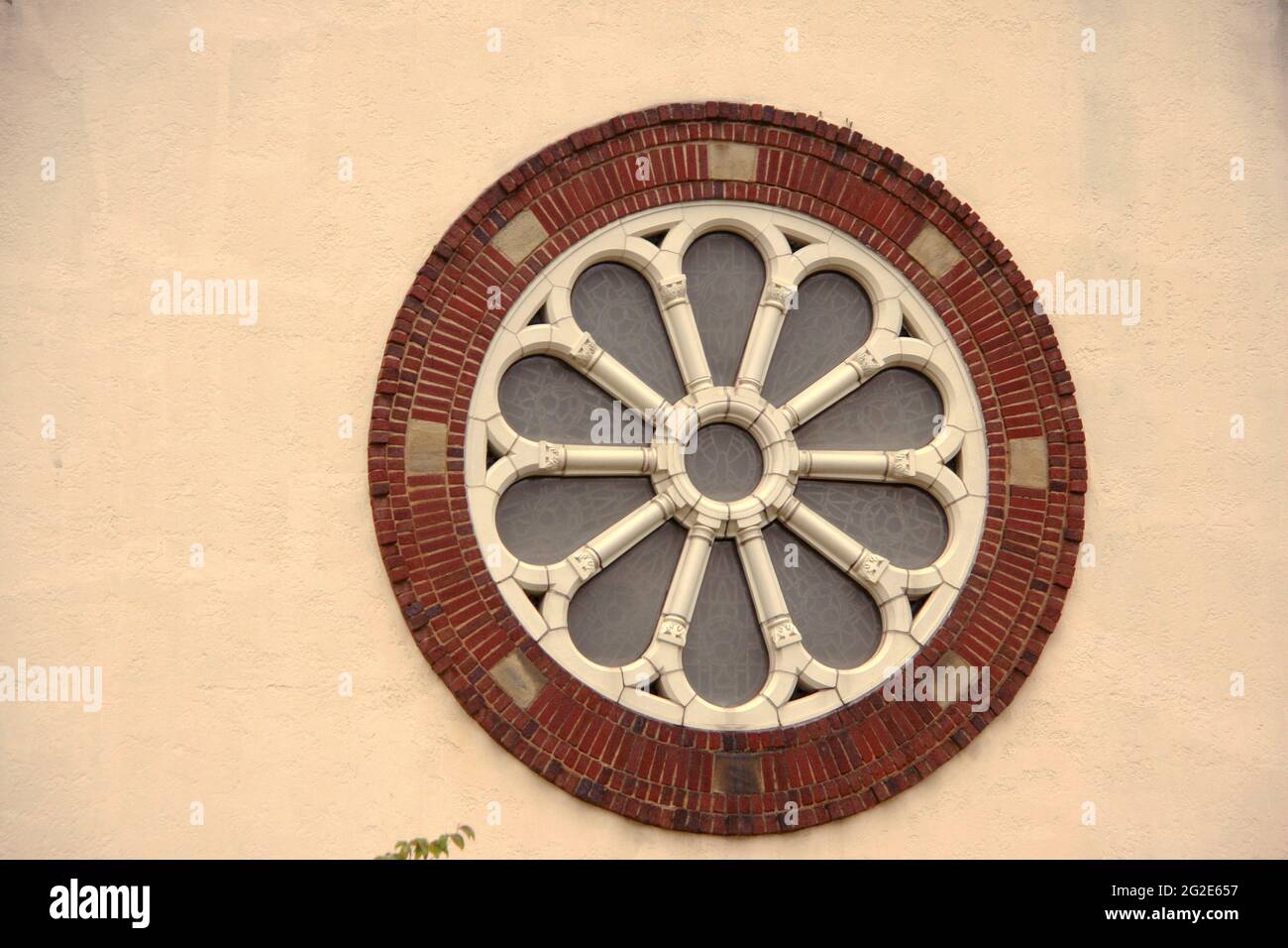Close-up of a rose window seen from the outside Stock Photo - Alamy