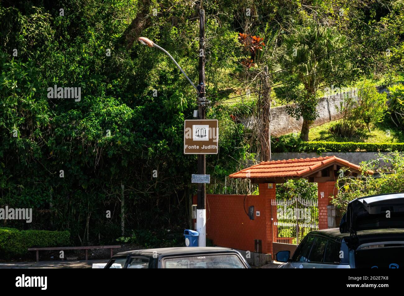 Dona olga de oliveira street hi-res stock photography and images - Alamy