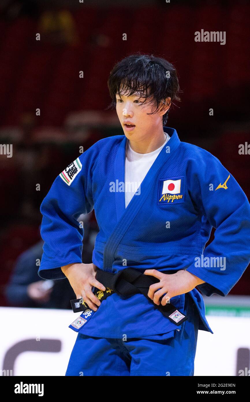 Japan's Yoko Ono, blue, women -70 kg vs Nederland's Sanne Van Dijke ...