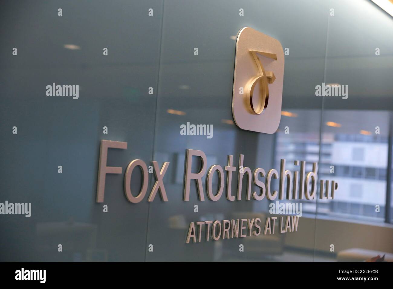 Rothschild logo High Resolution Stock Photography and Images - Alamy