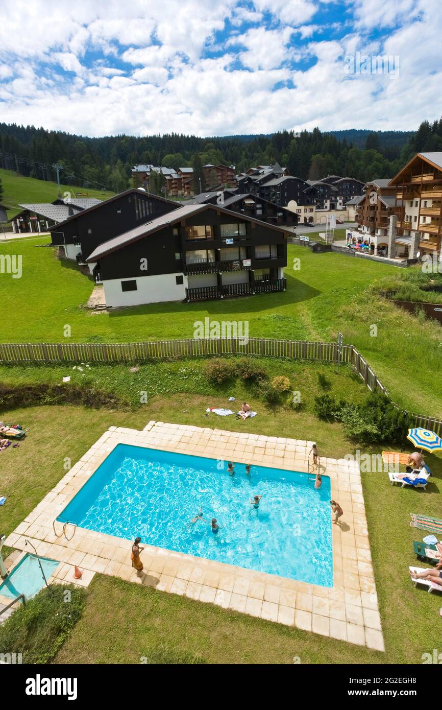 Morillon france hi-res stock photography and images - Alamy