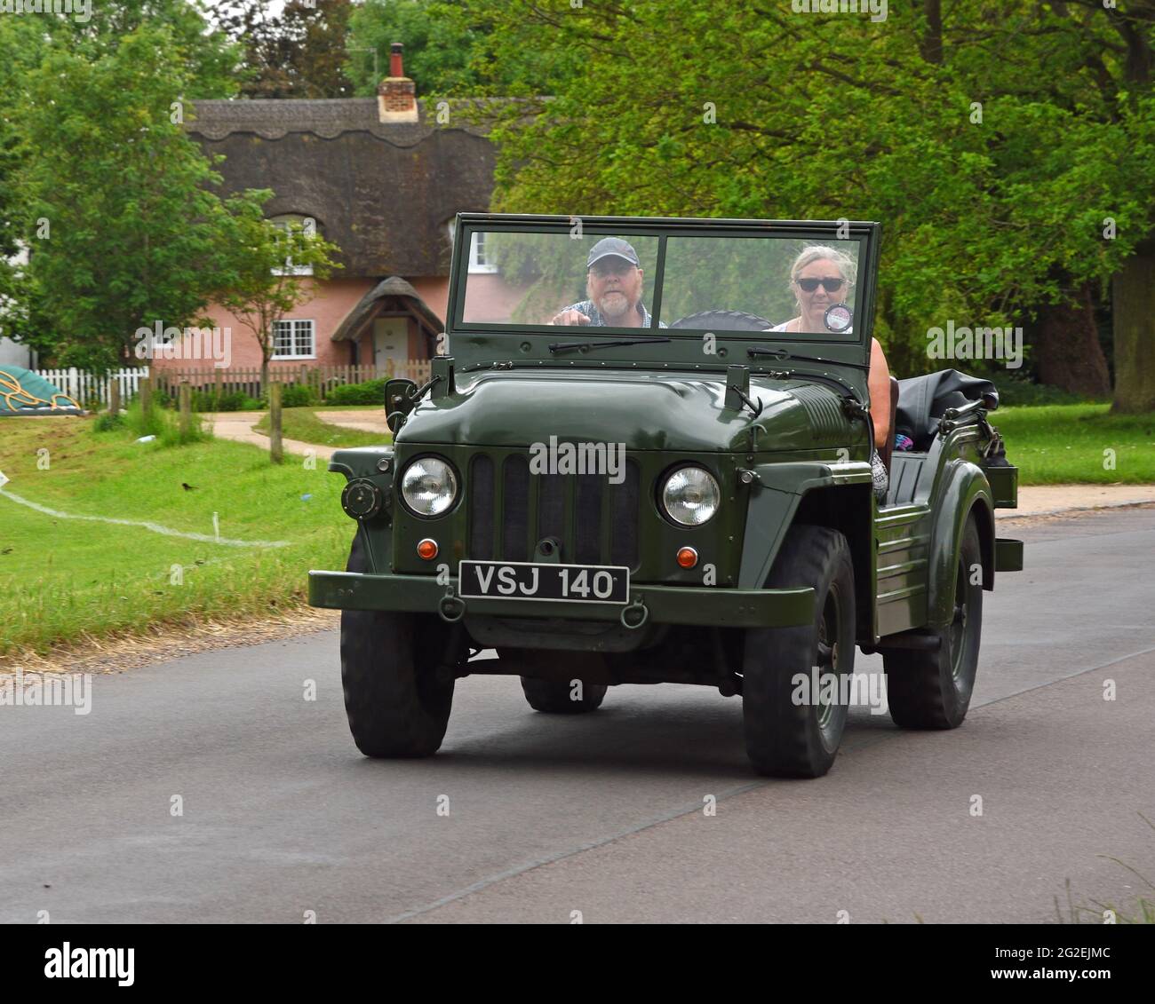 Vintage austin truck hi-res stock photography and images - Alamy