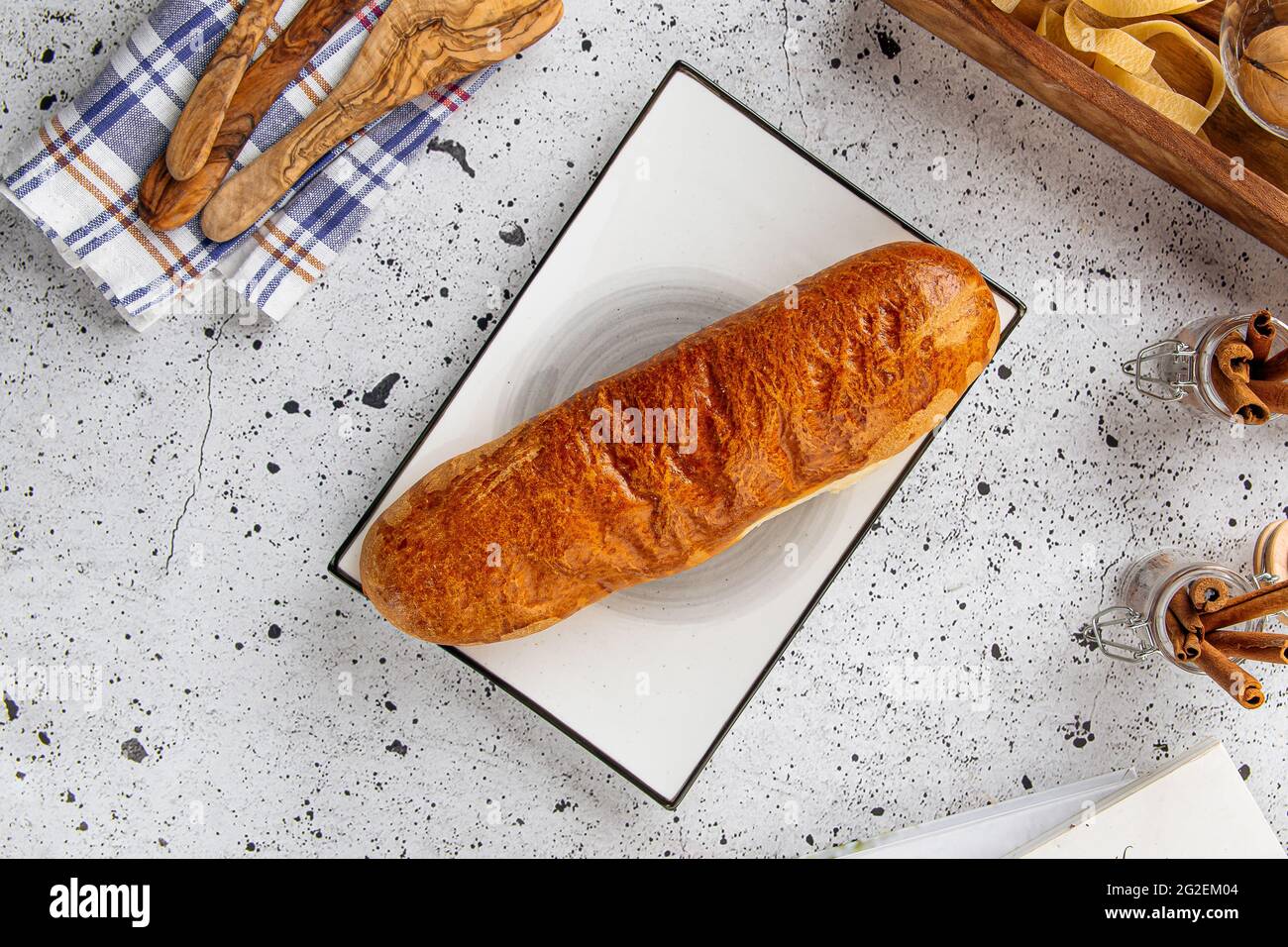 Portion baked pastry hi-res stock photography and images - Alamy