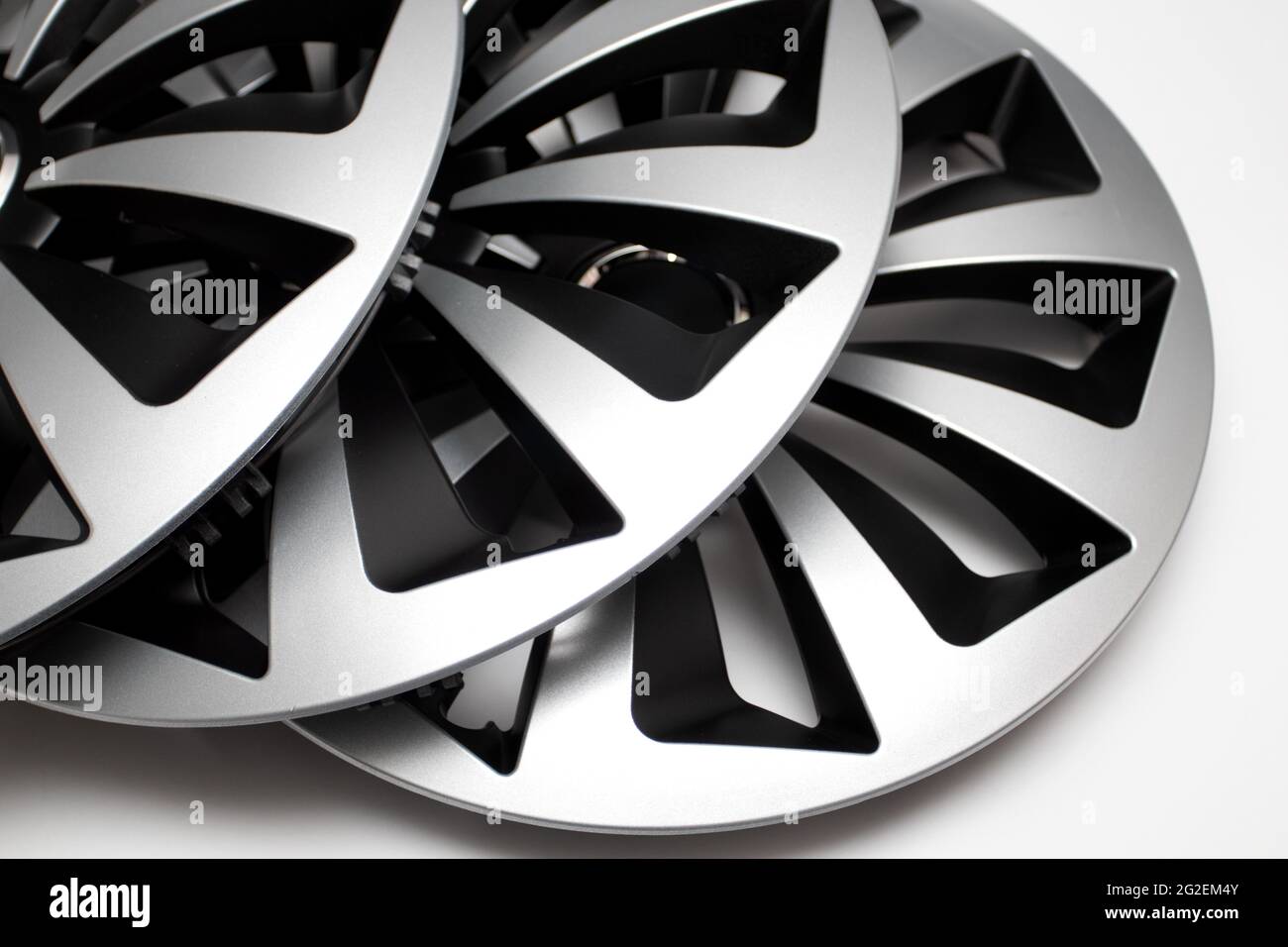 Wheel hub caps hi-res stock photography and images - Alamy