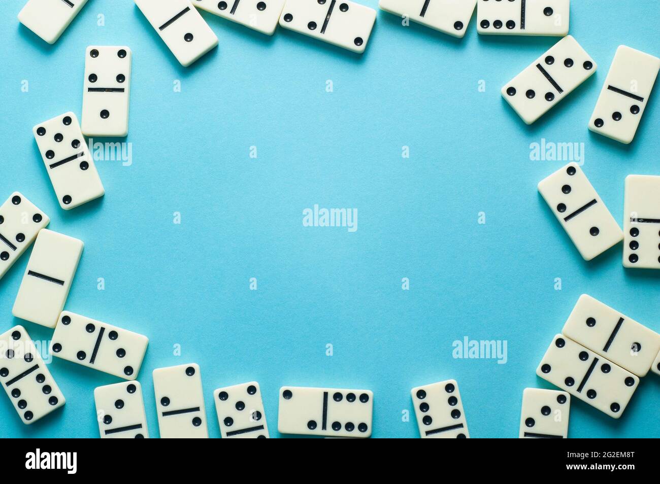 Domino playing pieces hi-res stock photography and images - Alamy